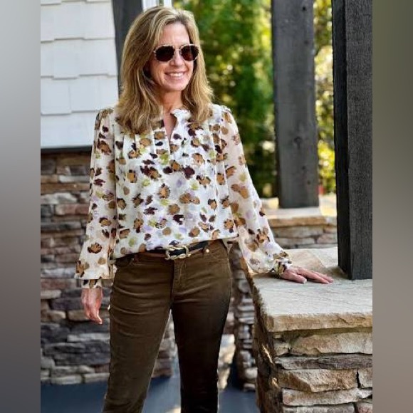 CAbi | Tops | Cabi Carmela Blouse | Poshmark